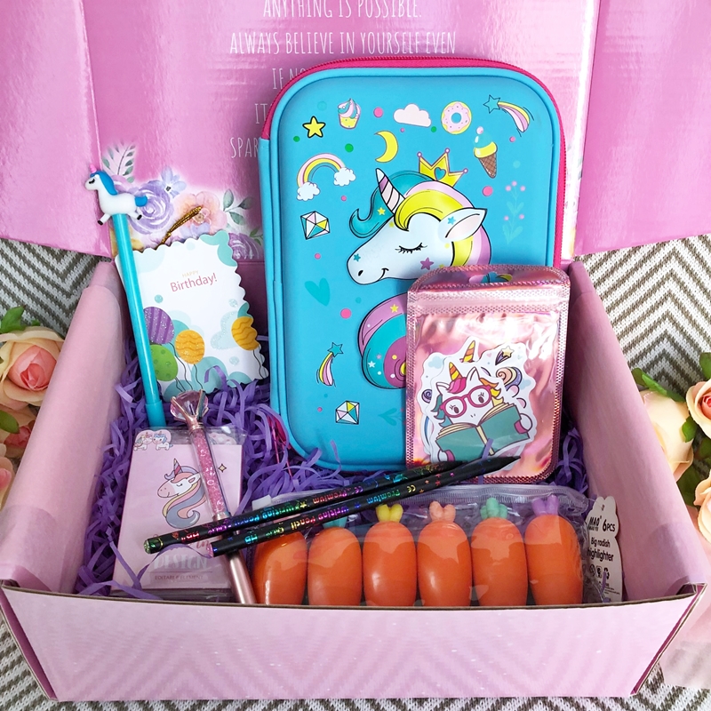 UNICORN GIGGLE BUNDLE BOX | Chasing Unicorns